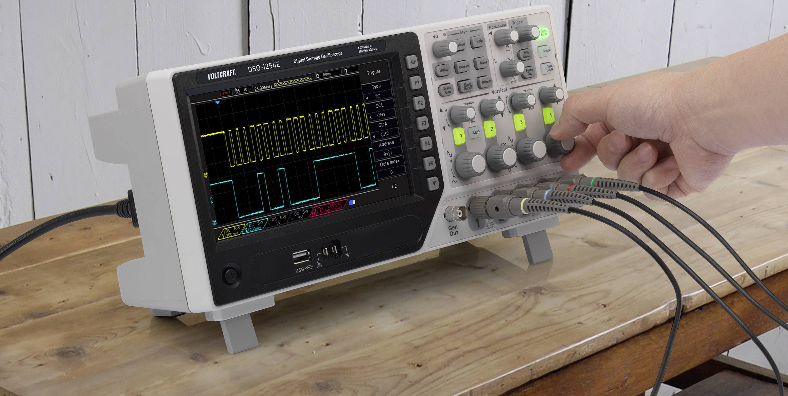 Four-channel oscilloscopes offer enhanced functionality - Engineer News ...
