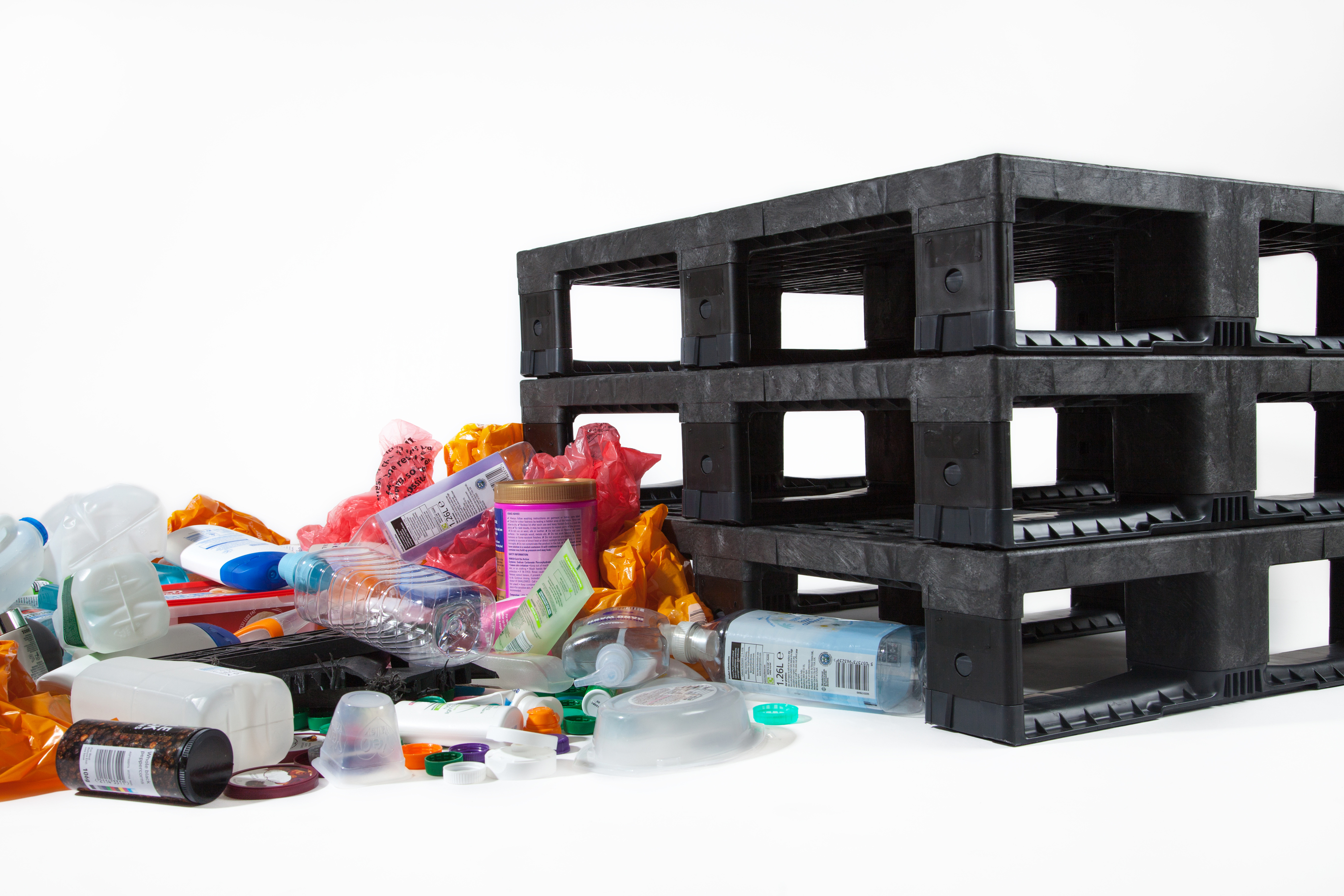 Single-use plastics: recycling must remain a priority - Engineer News ...