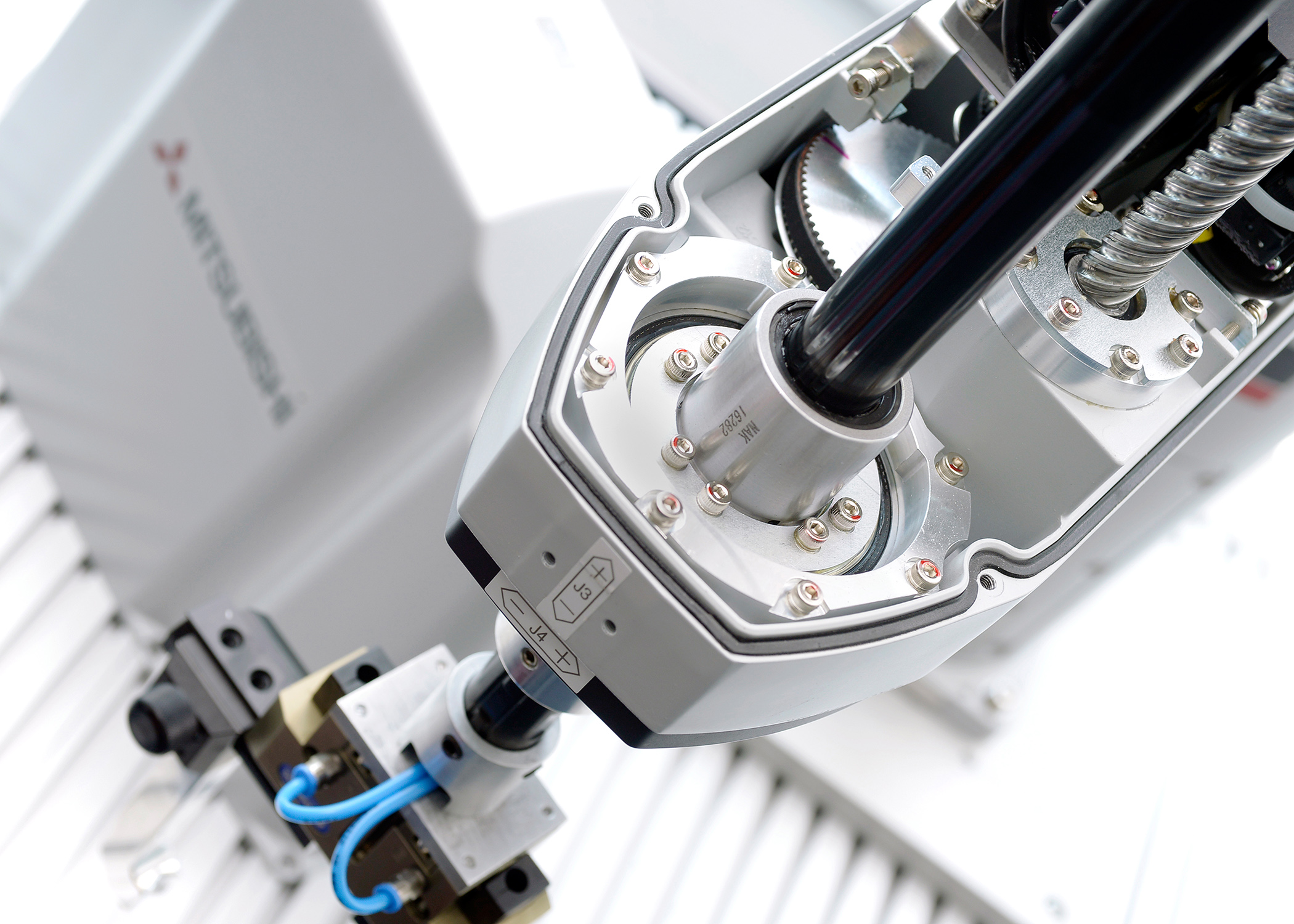AI improves maintenance management for robots - Engineer News Network