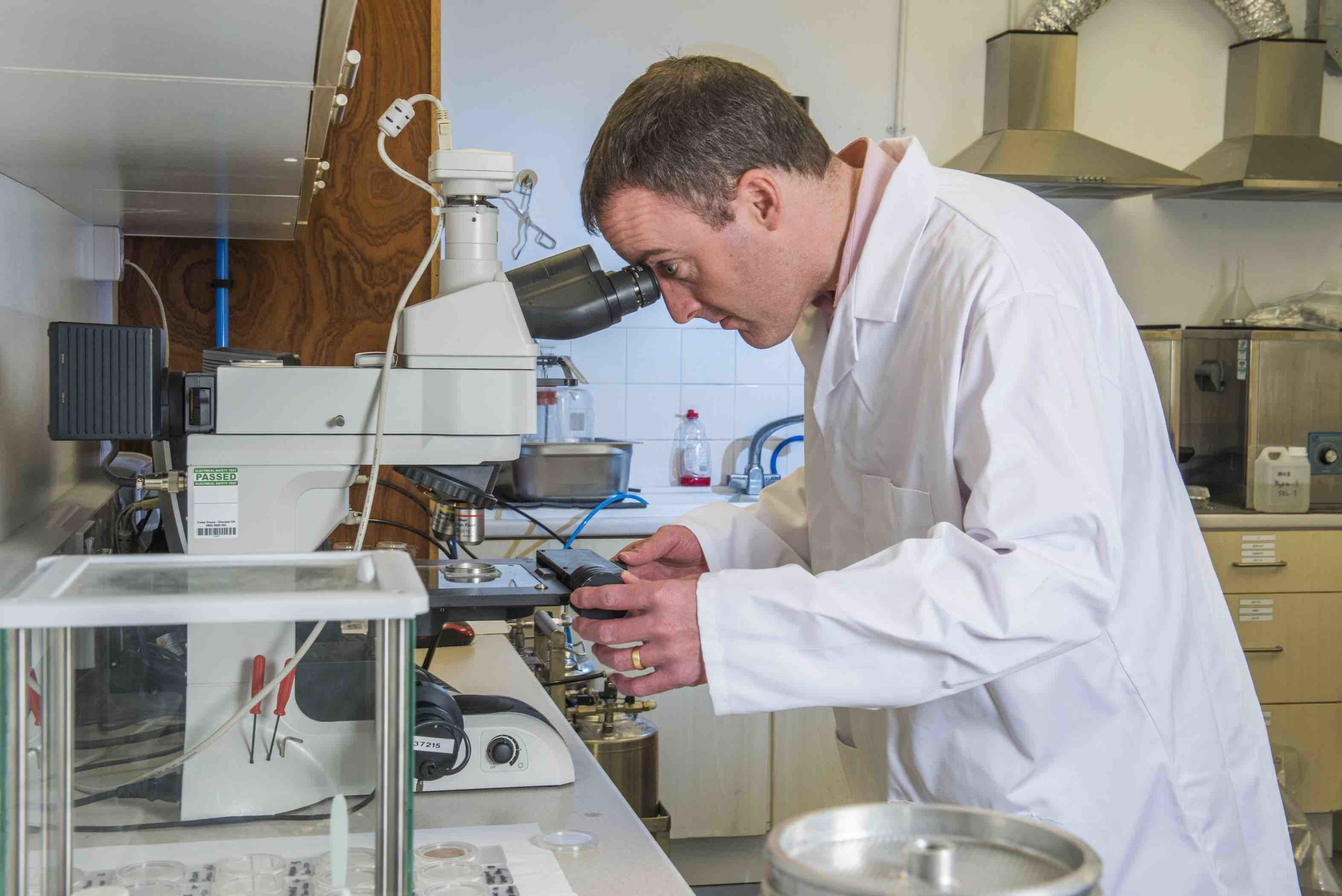 Component cleaning: striking the balance between technology meets ...