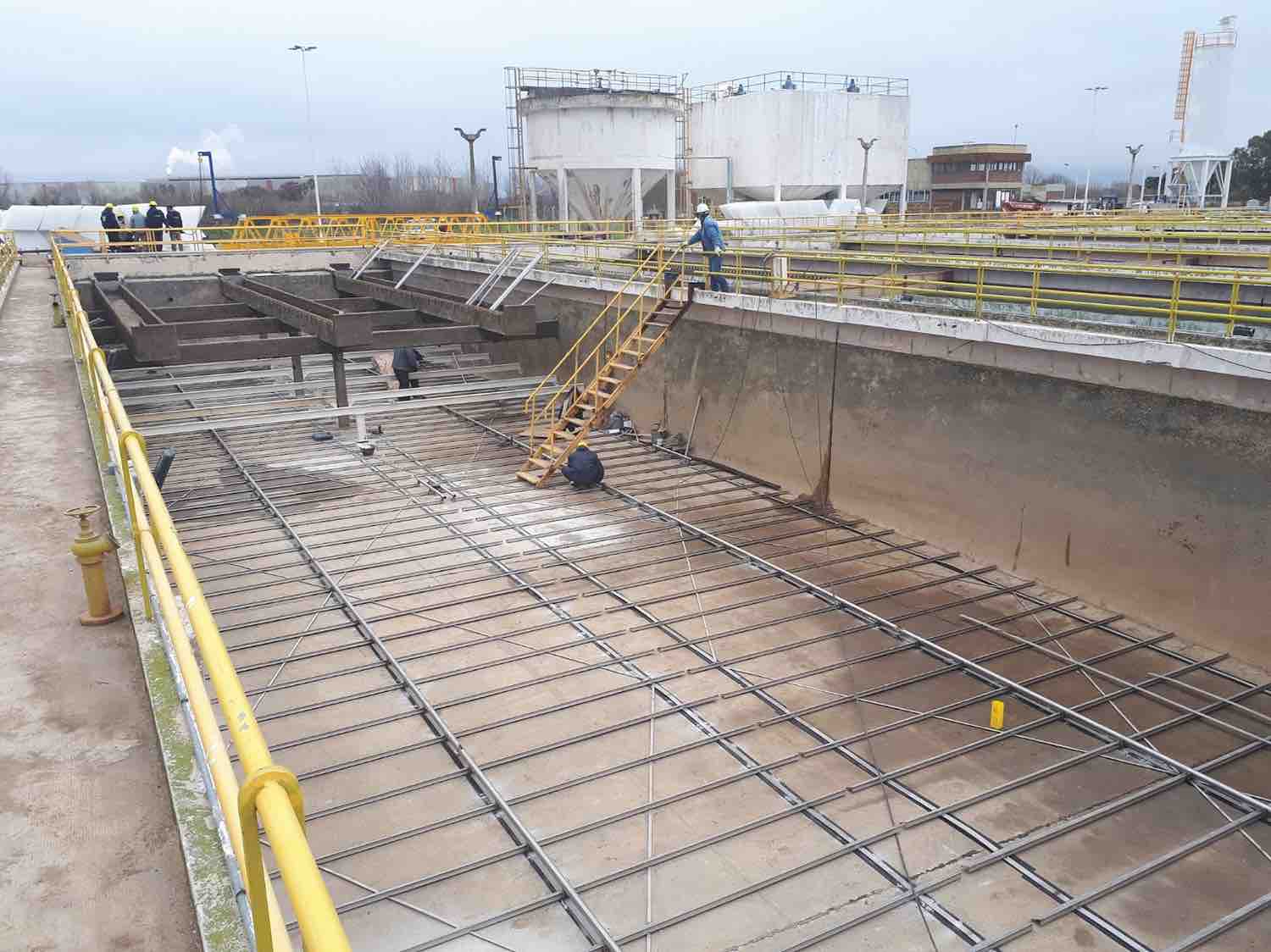 Sludge scrapers increase capacity and reliability of sedimentation ...