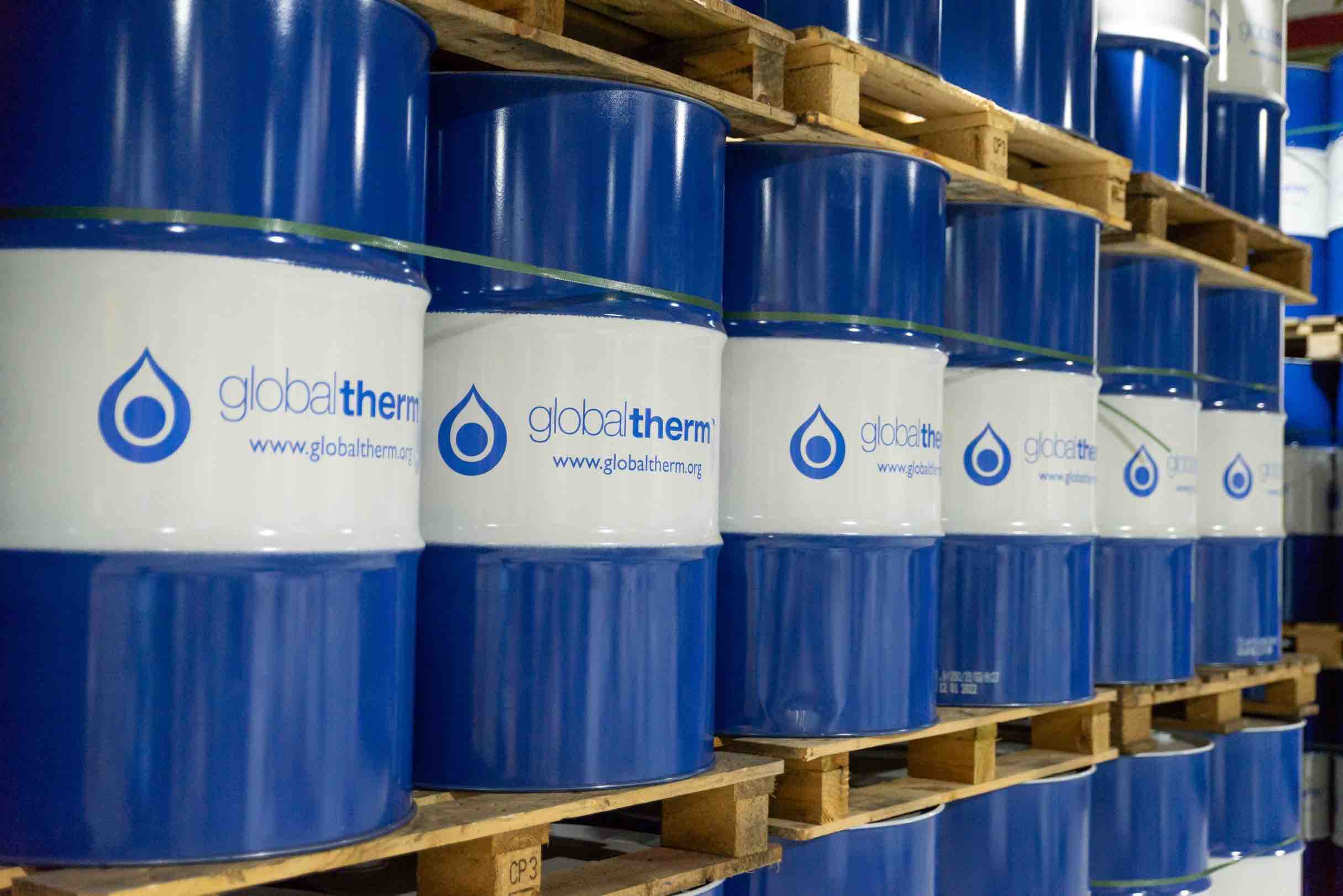 Heat transfer fluid available for moderate temperature applications ...